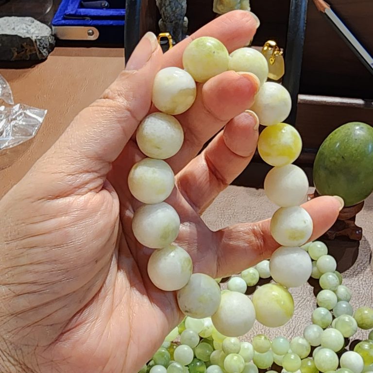 Wishing Bowl's NATURAL JADE Crystal (Improve your Jupiter, Mercury ...